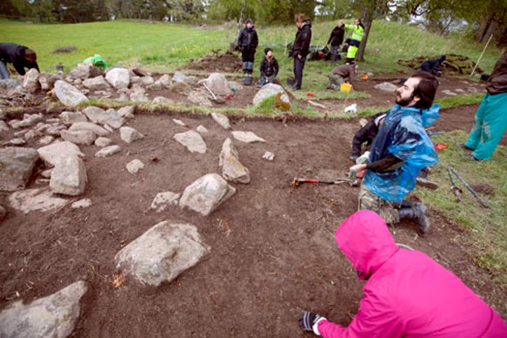 Årets arkeologiska utgrävningar vid Broby Bro i Täby har inletts - DN.se