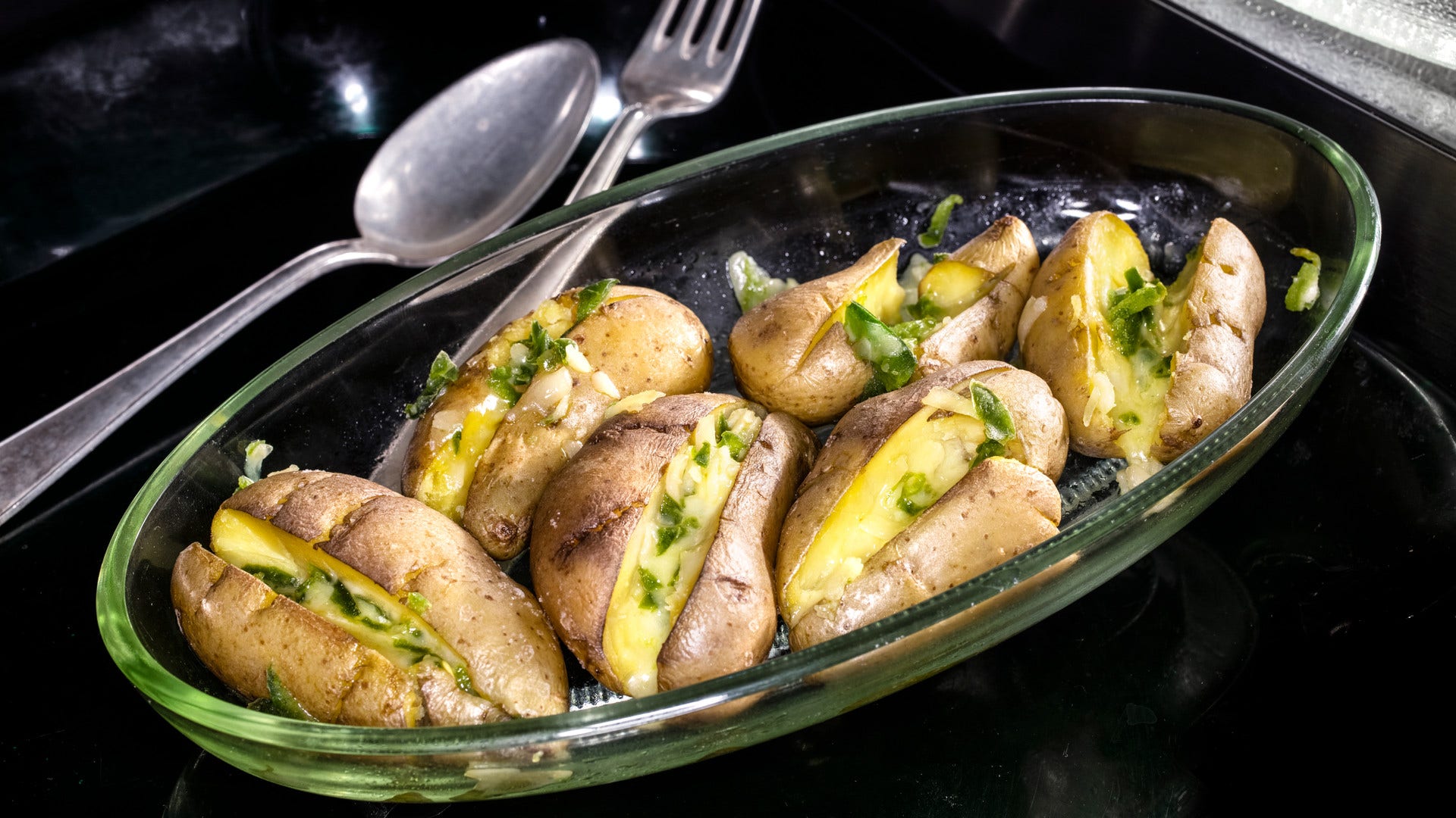 Recept: Chilicheese-småpotatis - DN.se