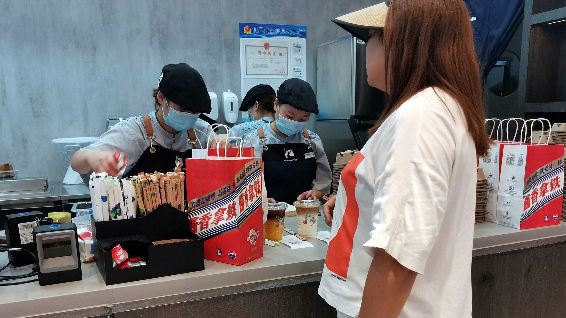 Kineserna kan inte få nog av kaffekask - DN.se