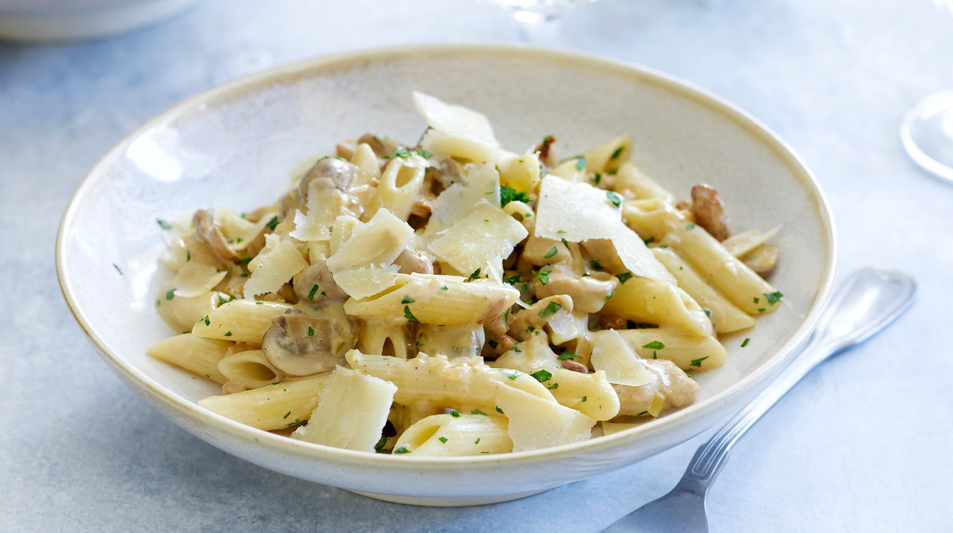 Pasta med ytterfilé & svamp - DN.se