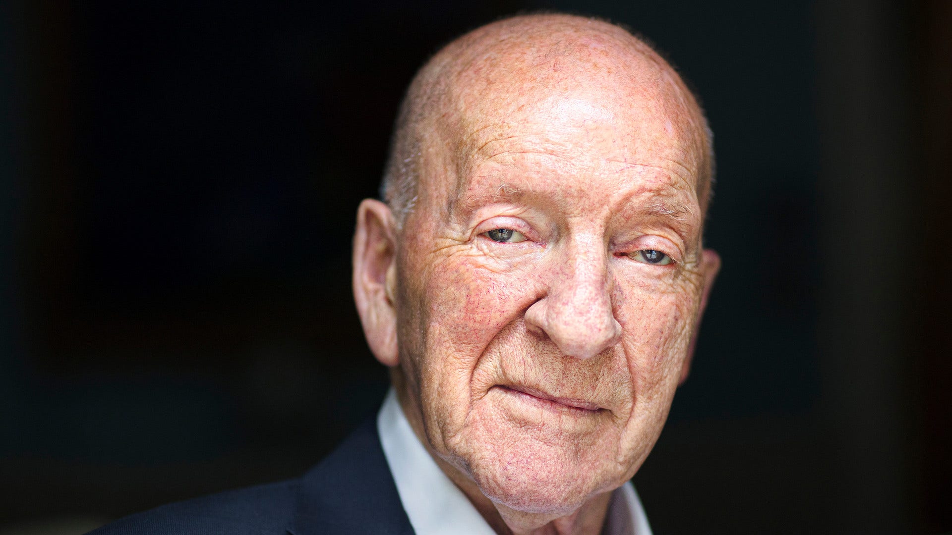 ”P G Gyllenhammar i ny bok: Ser mörkt ut för dotterns framtid” - DN.se