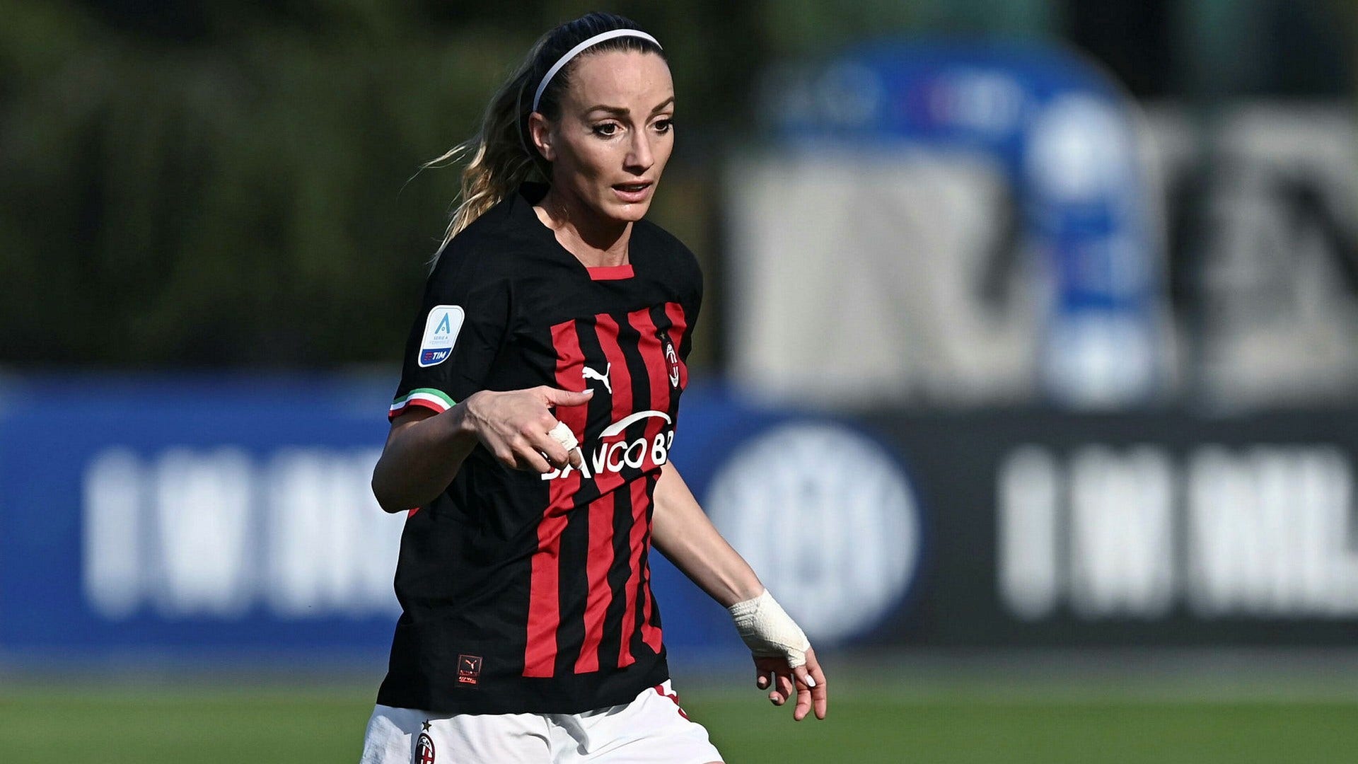 Kosovare Asllani mot comeback efter två månader: ”Längtar” - DN.se