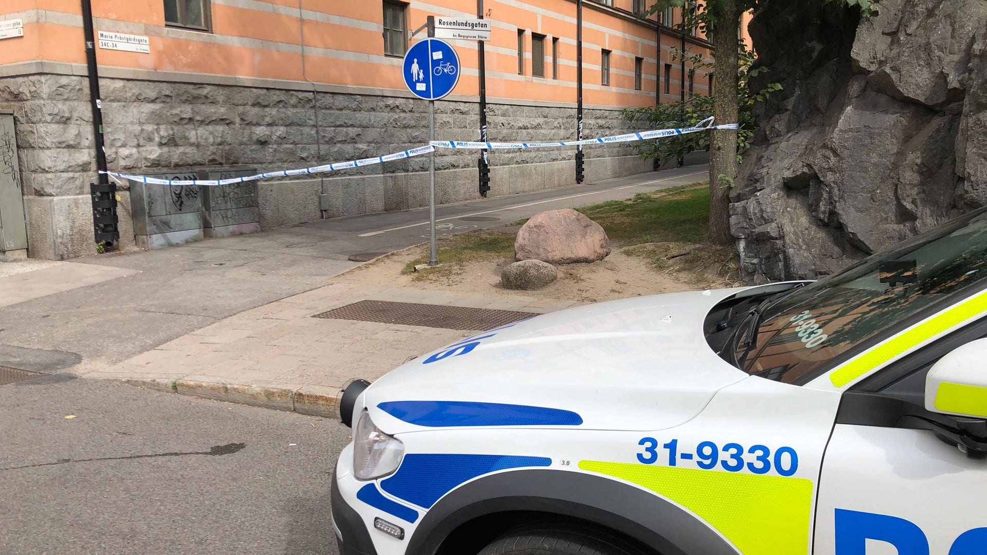 Kvinna Allvarligt Skadad Efter Knivskärning På Södermalm