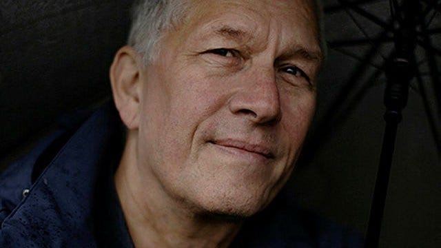 Recension: Poeten drar till fjälls och omprövar allt - DN.se