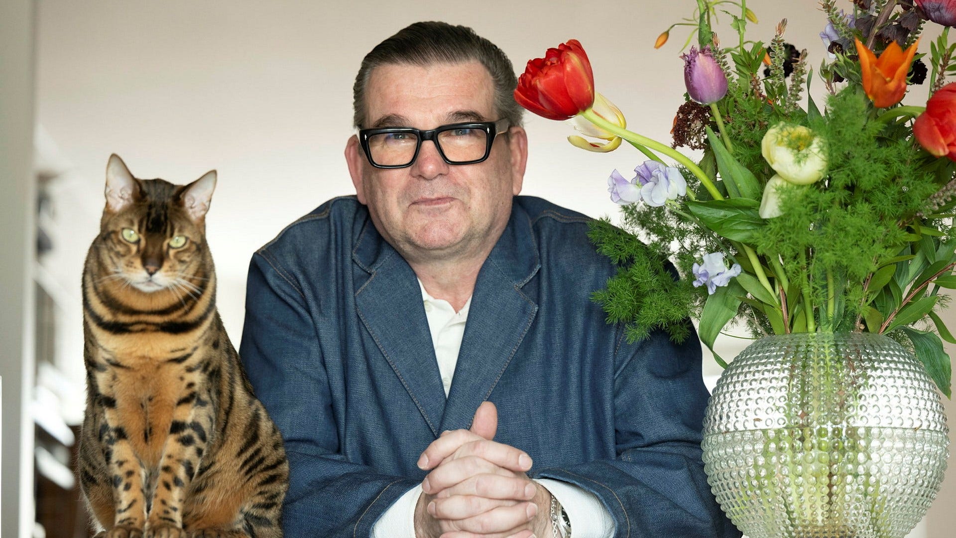 Magnus Roosmann: Det bästa jag vet är att arrangera blommor - DN.se