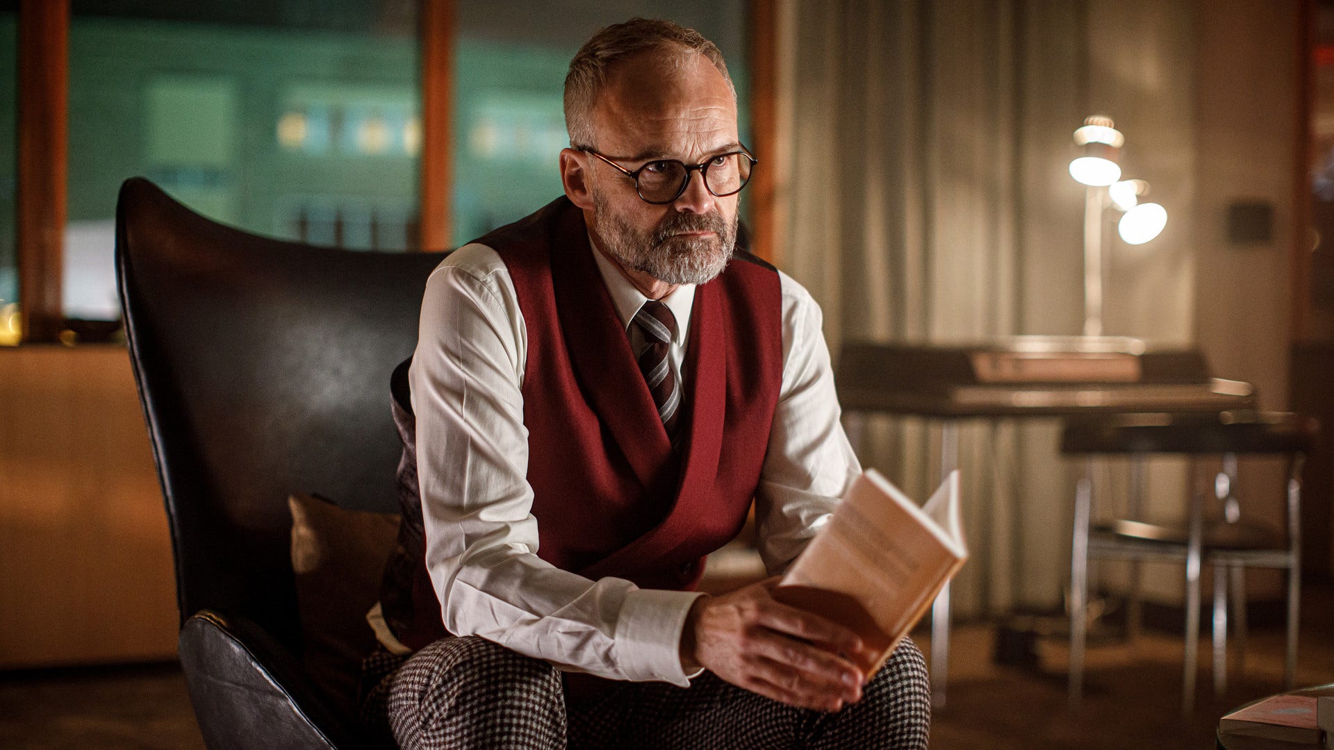 Johan Rheborg mästerdetektiv i unik svensk pusseldeckare - DN.se