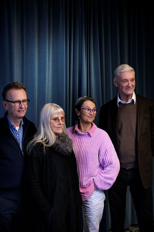 Sjukdom och död får Lorrygänget att trivas igen - DN.SE