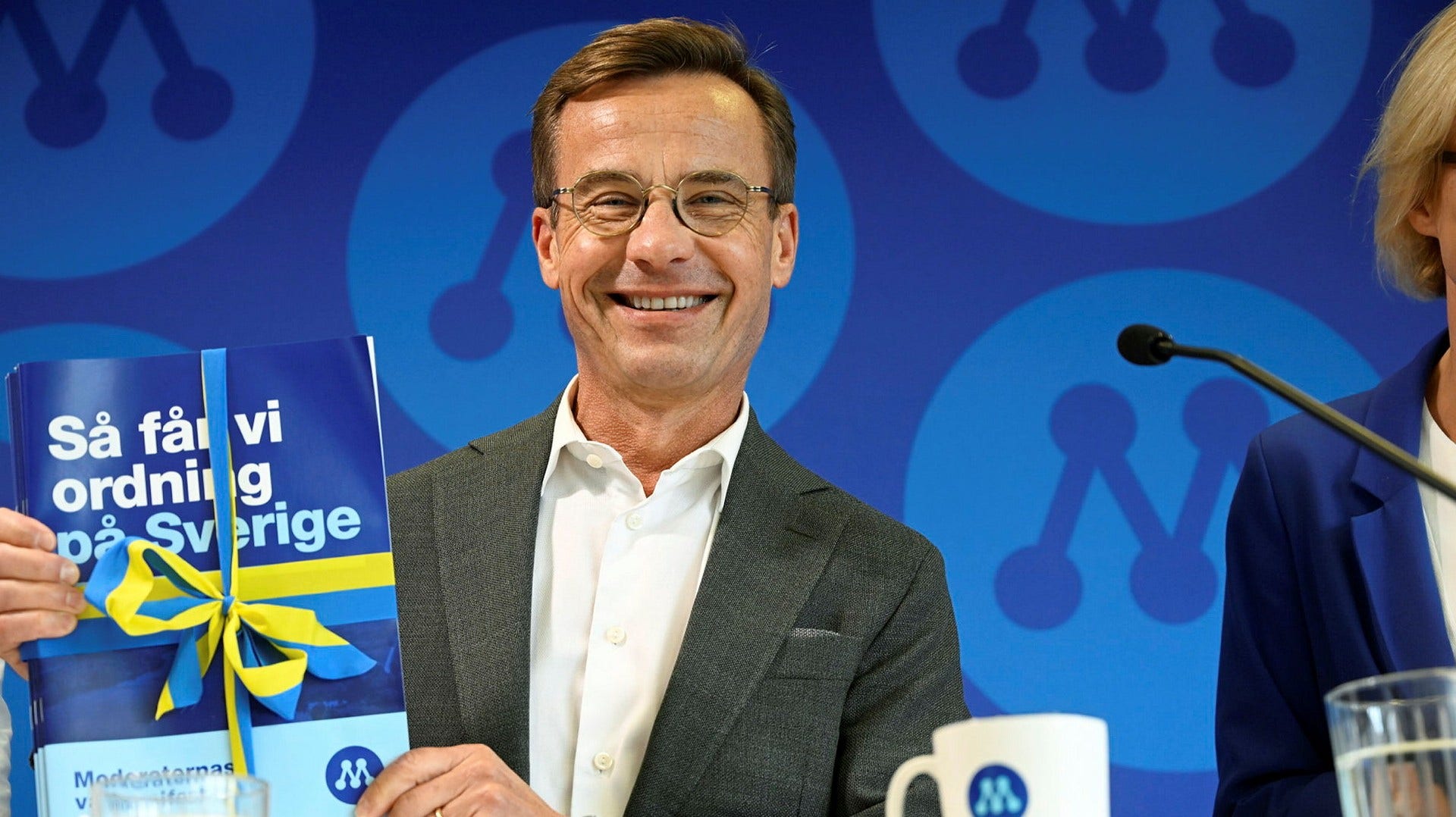 Moderaterna presenterar valmanifest – vill ”skydda hushållen” - DN.se