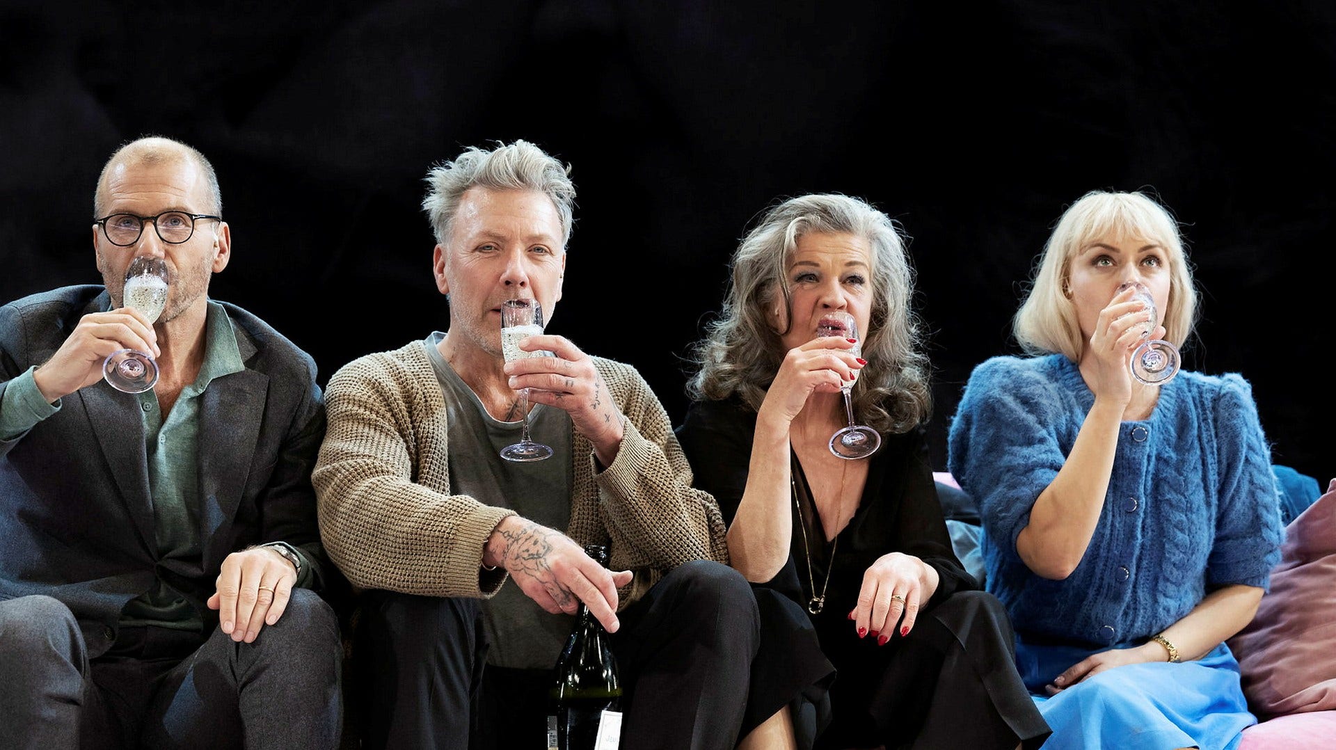 Recension: Rapp uppsättning av Norénpjäs på Maximteatern - DN.se