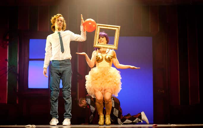 Svansjön i koreografi av Fredrik "Benke" Rydman - DN.se