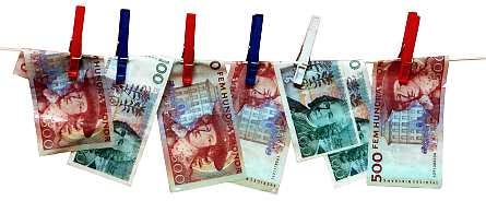 Rockgrupp riskerar åtal för falska 500-lappar - DN.SE