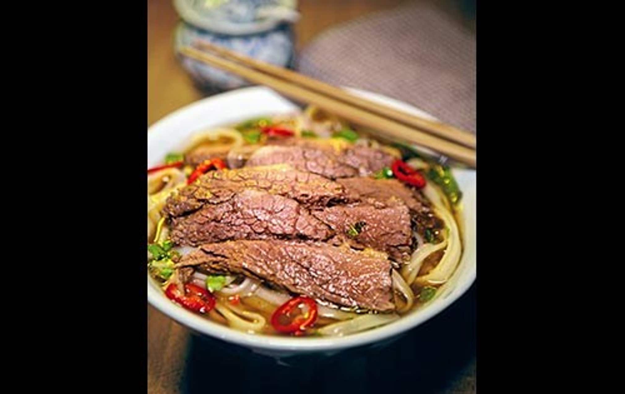 Recept: Pho – soppa med nudlar - DN.se