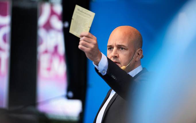Stefan Jonsson: Fredrik Reinfeldt sätter prislapp på asylrätten – likt ...