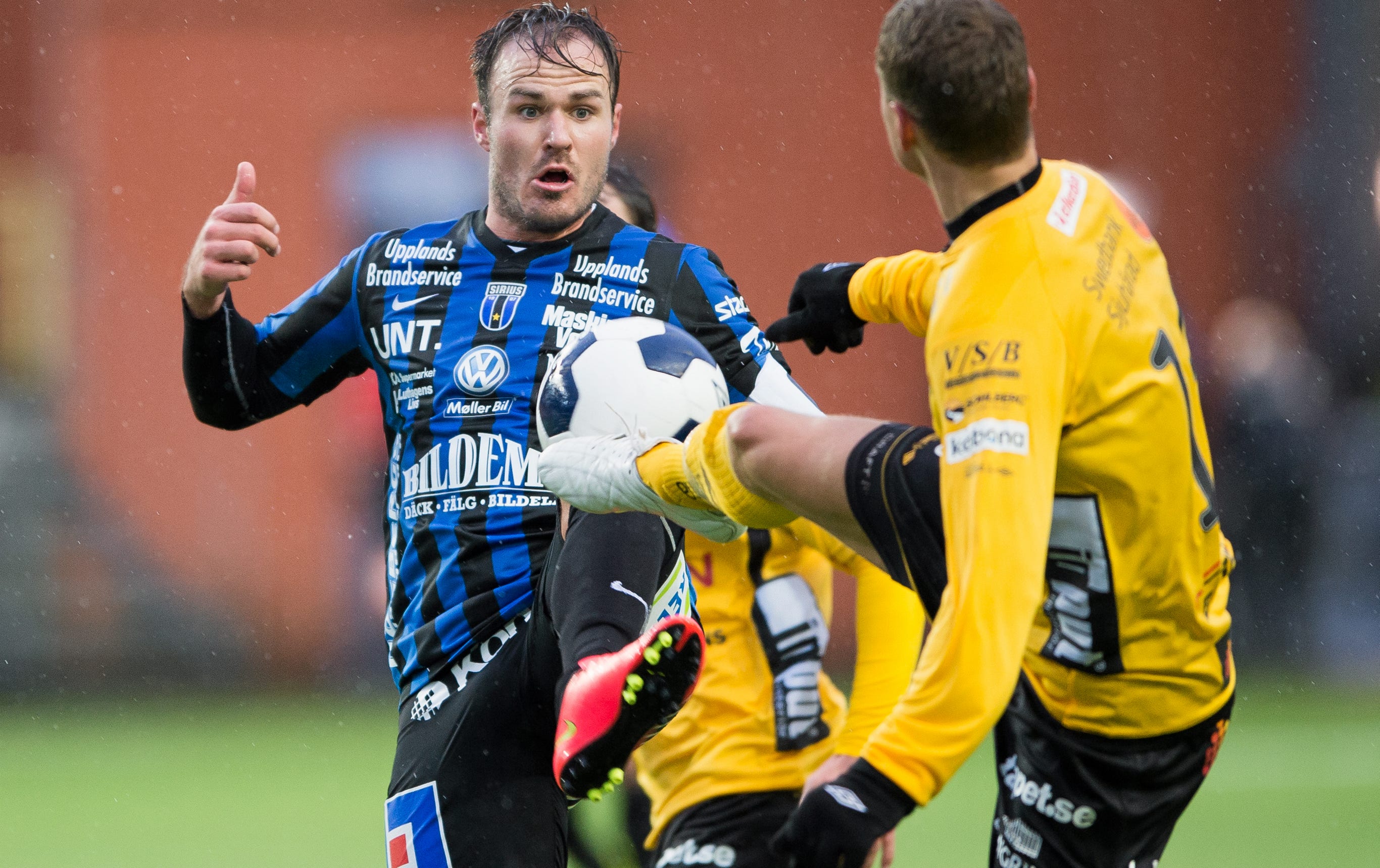 Ebba Busch Thors man kan ta unik fotbollsledighet - DN.se