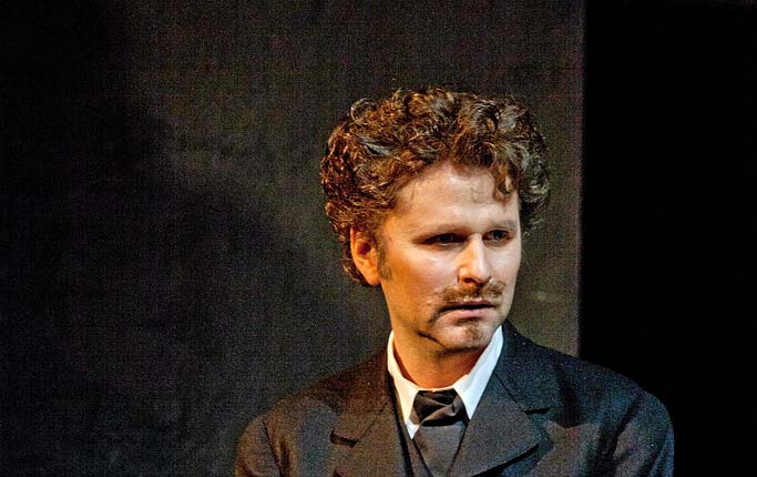 ”Tribadernas natt” på Stockholms stadsteater - DN.se