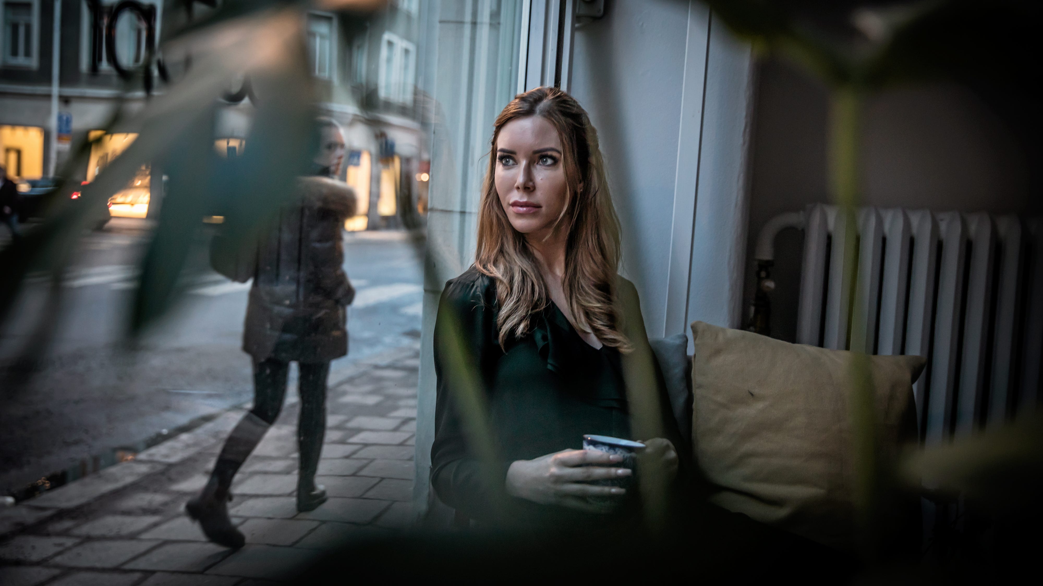 Isabels taktik i fångenskap – att vara snäll och få ”bunkerläkarens ...