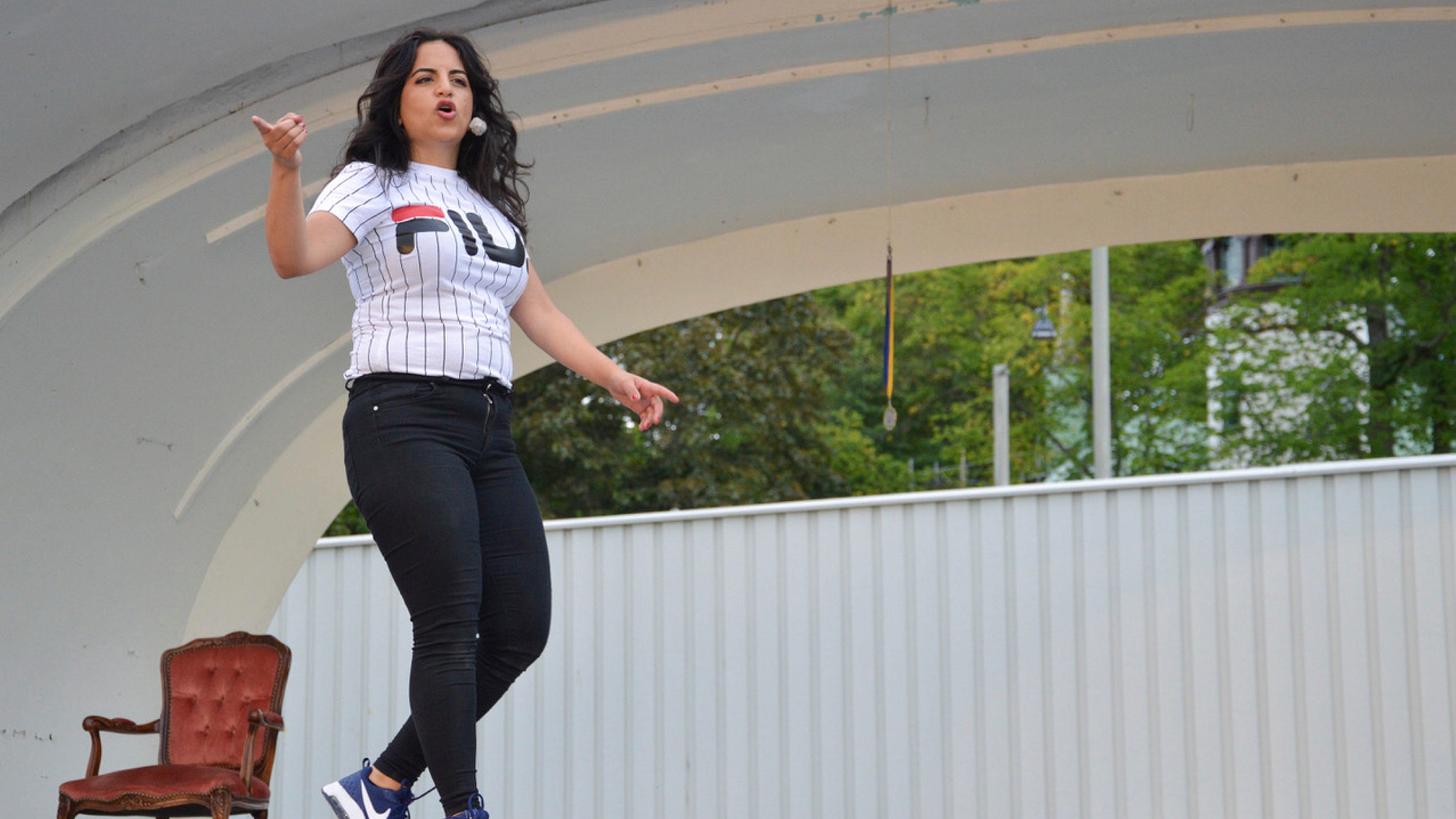 Recension av ”Min mammas dotter” på Parkteatern i Galärparken: Charmig ...