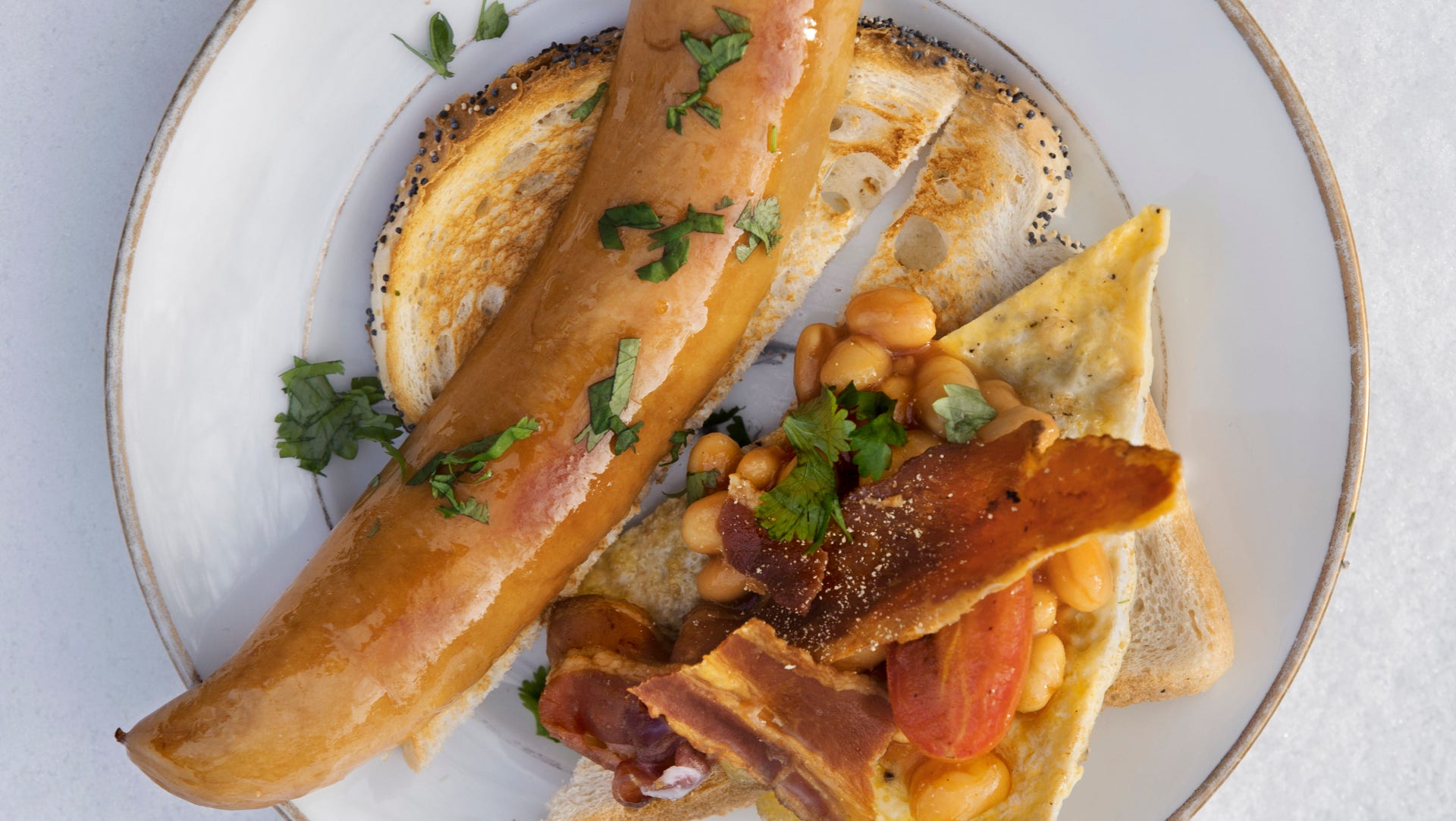 Recept: Full English hot dog - DN.se