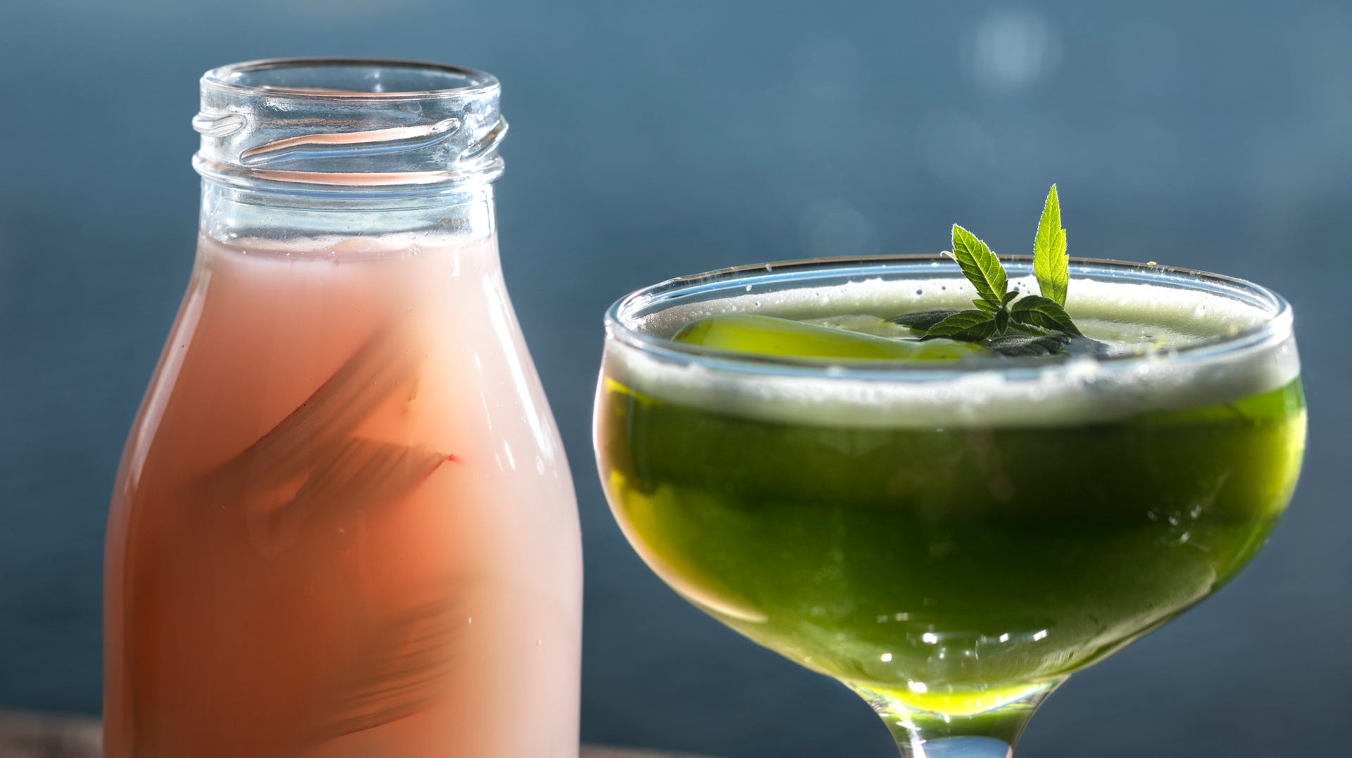 Recept: Alkoholfri rabarberdrink och sparris- och gincocktail - DN.se