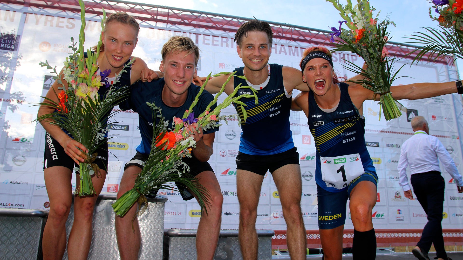 Orienterings-VM: Sverige försvarade VM-guldet i sprintstafett - DN.SE