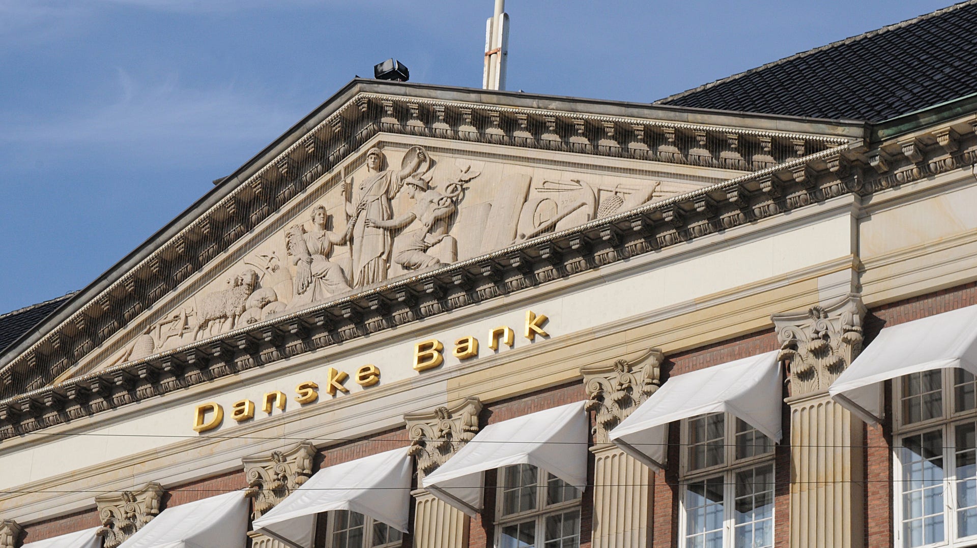 Danska Finansinspektionen utreder Danske Bank efter skandalen - DN.se