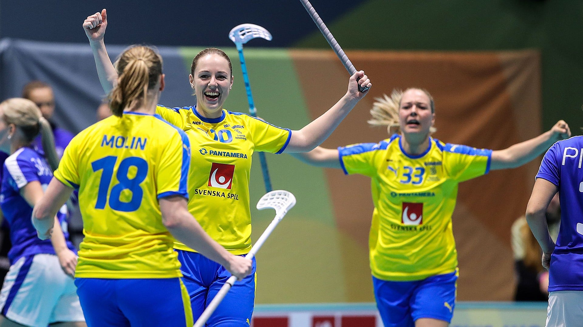 Innebandy: Sverige klart för VM-final efter rysare - DN.se