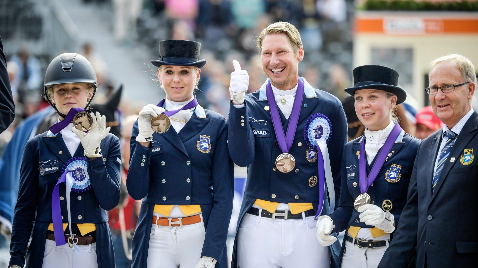 Dramatiskt när Sverige försvarade EM-bronset i dressyr - DN.se