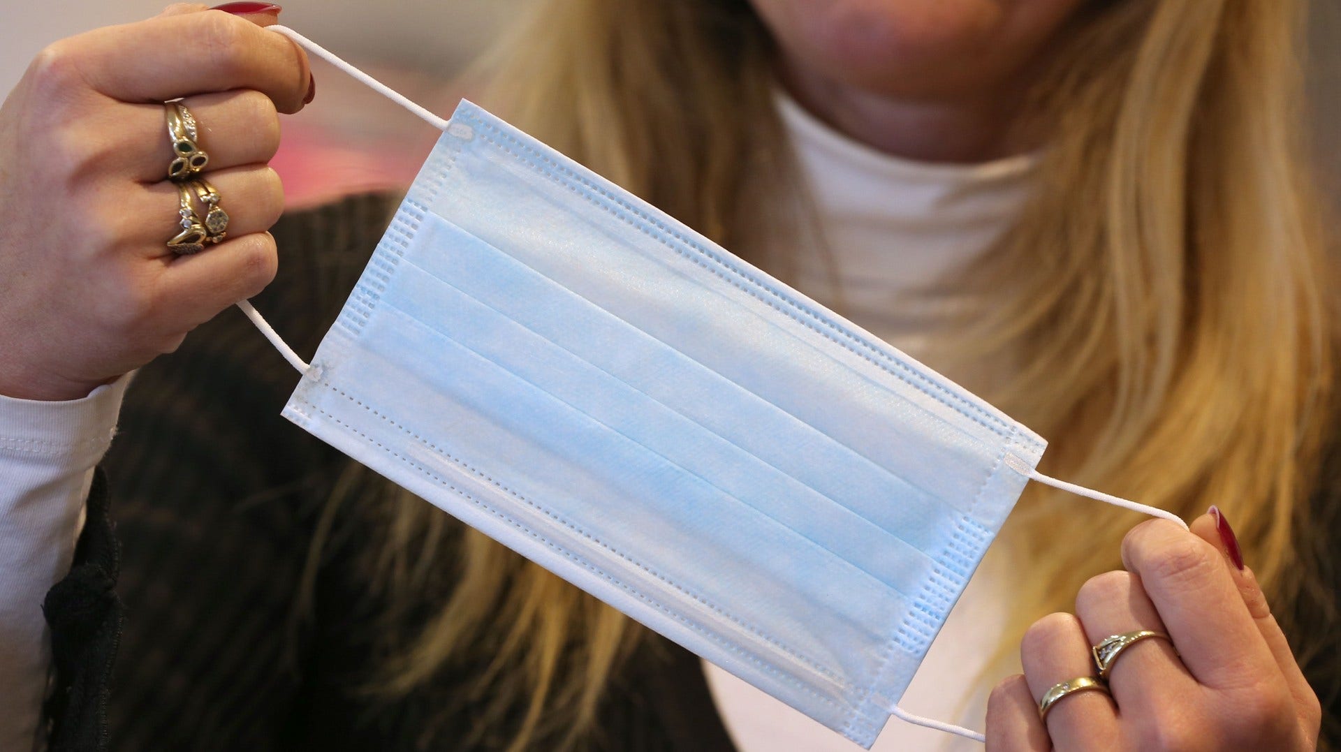Därför skyddar inte munskydd mot virus - DN.se