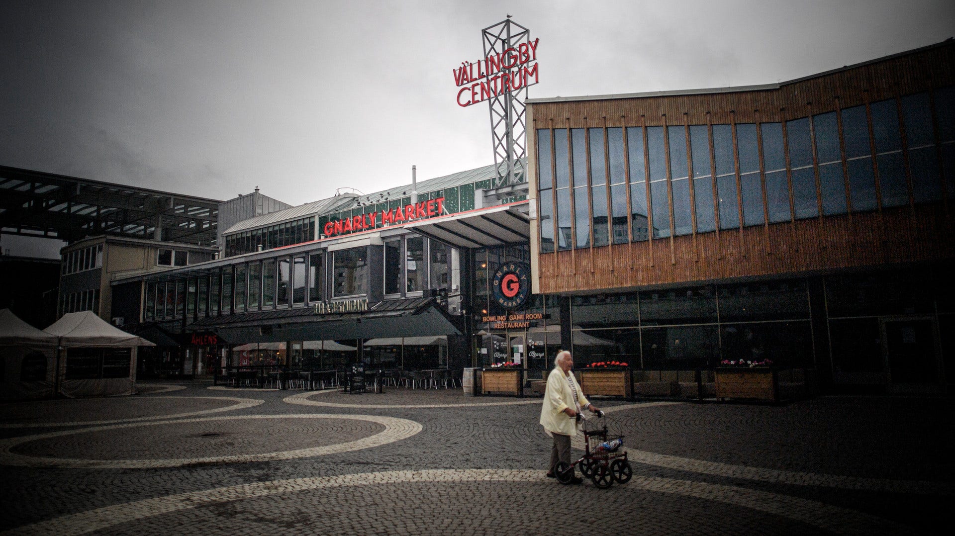 Nu ska Stockholm sälja Vällingby centrum - DN.se