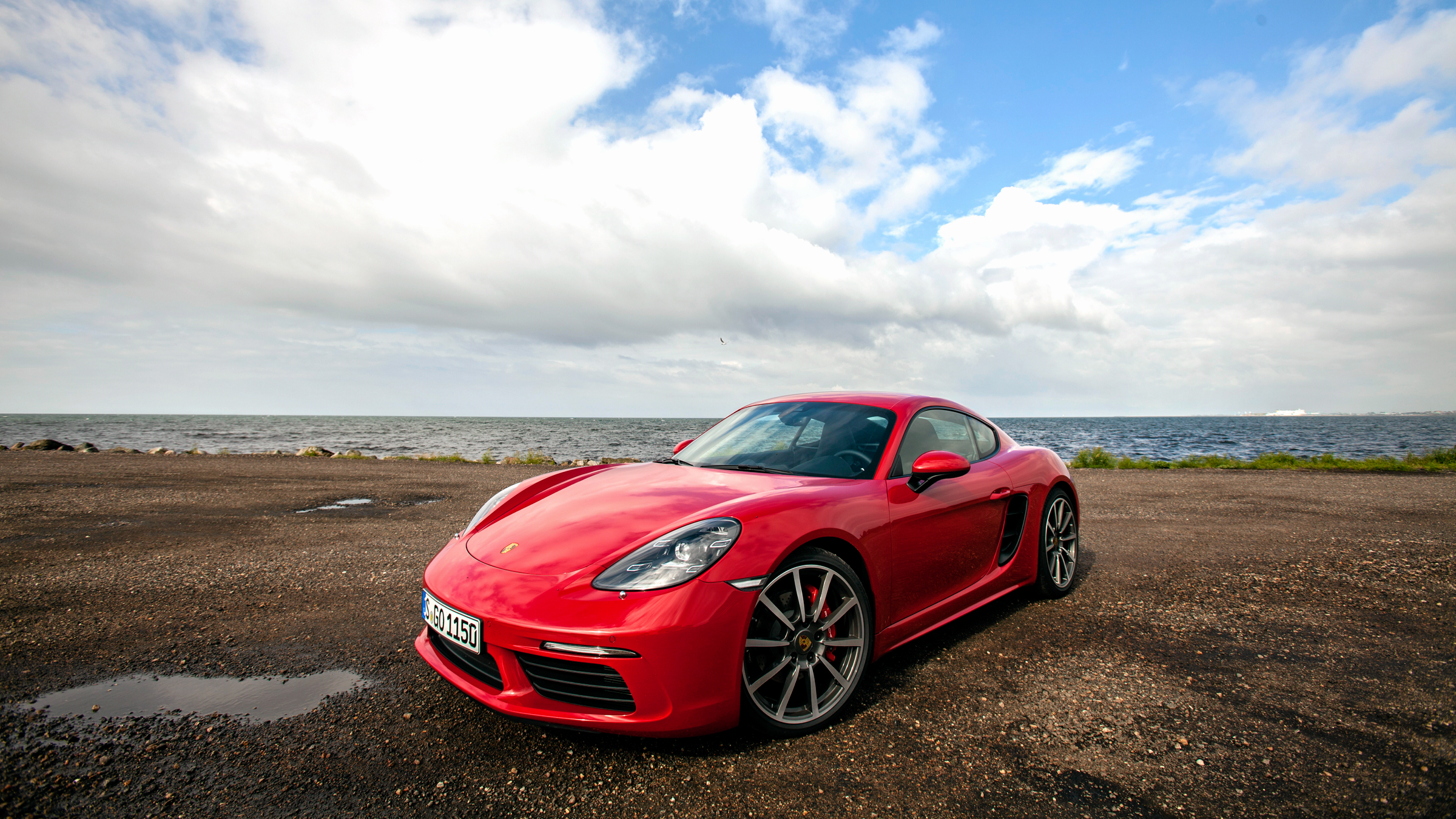 Nya Cayman är 718 gånger bättre