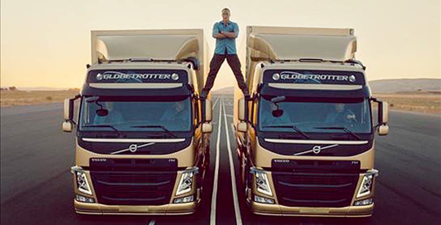 Volvos reklam till Louvren