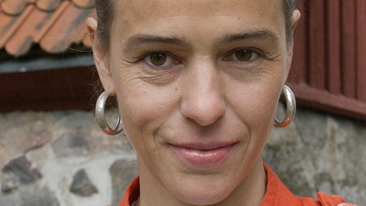 Viveca Ax:son Johnson miljonsäljer i NCC