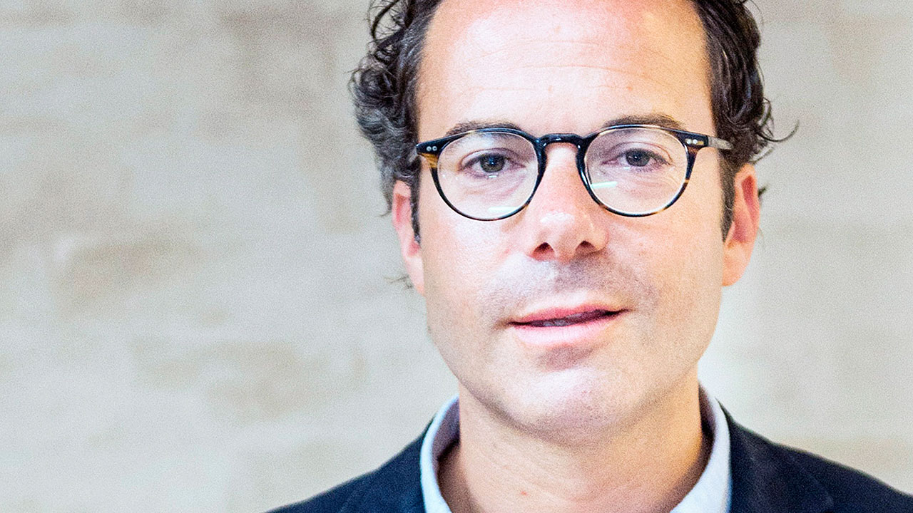 Carnegie säljer allt i Intrum Justitia