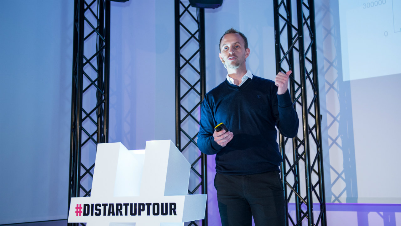 Han vill ge de lägre ligorna plats i rampljuset