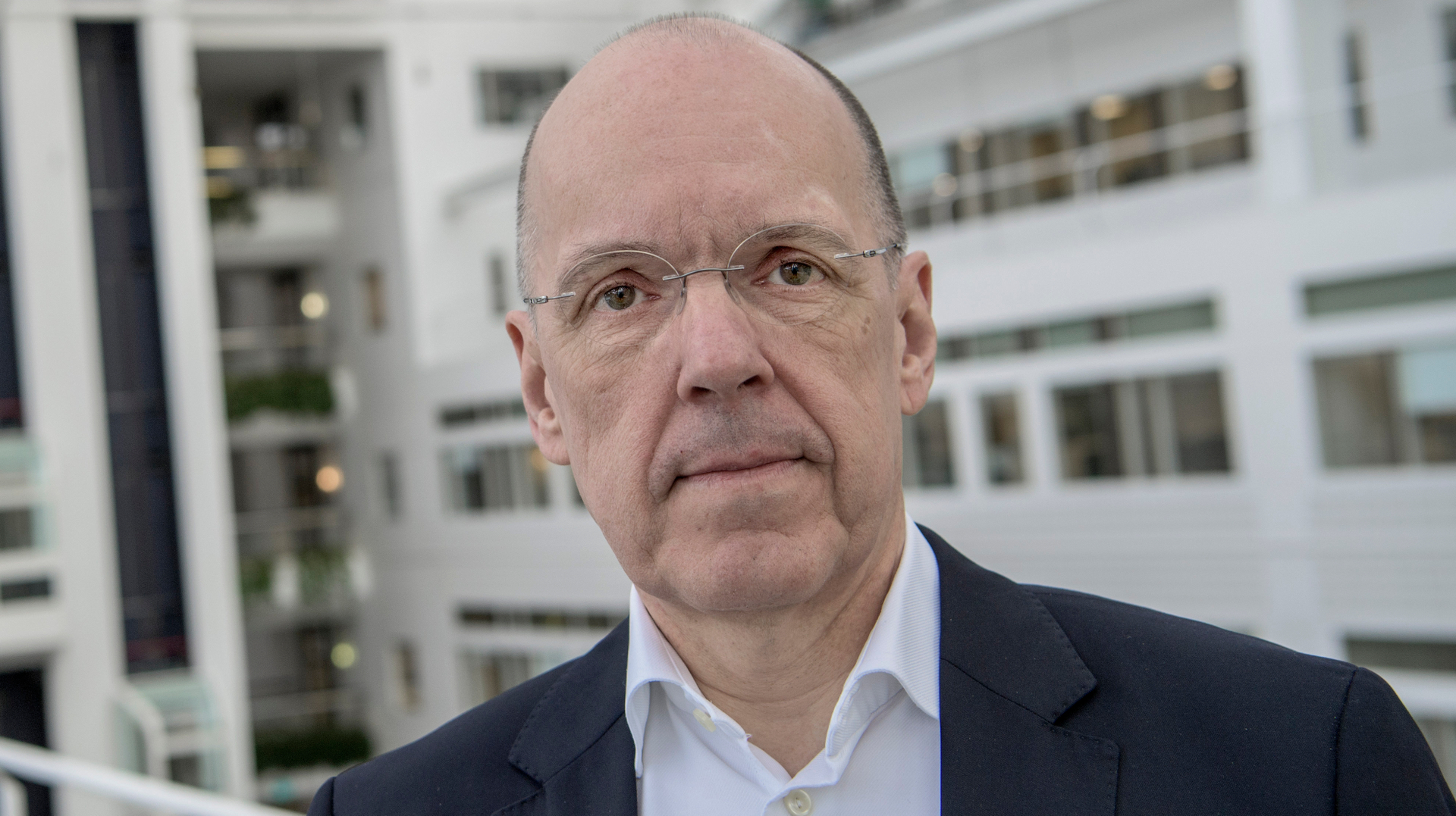 Jan Carlson tar klubban i Autoliv
