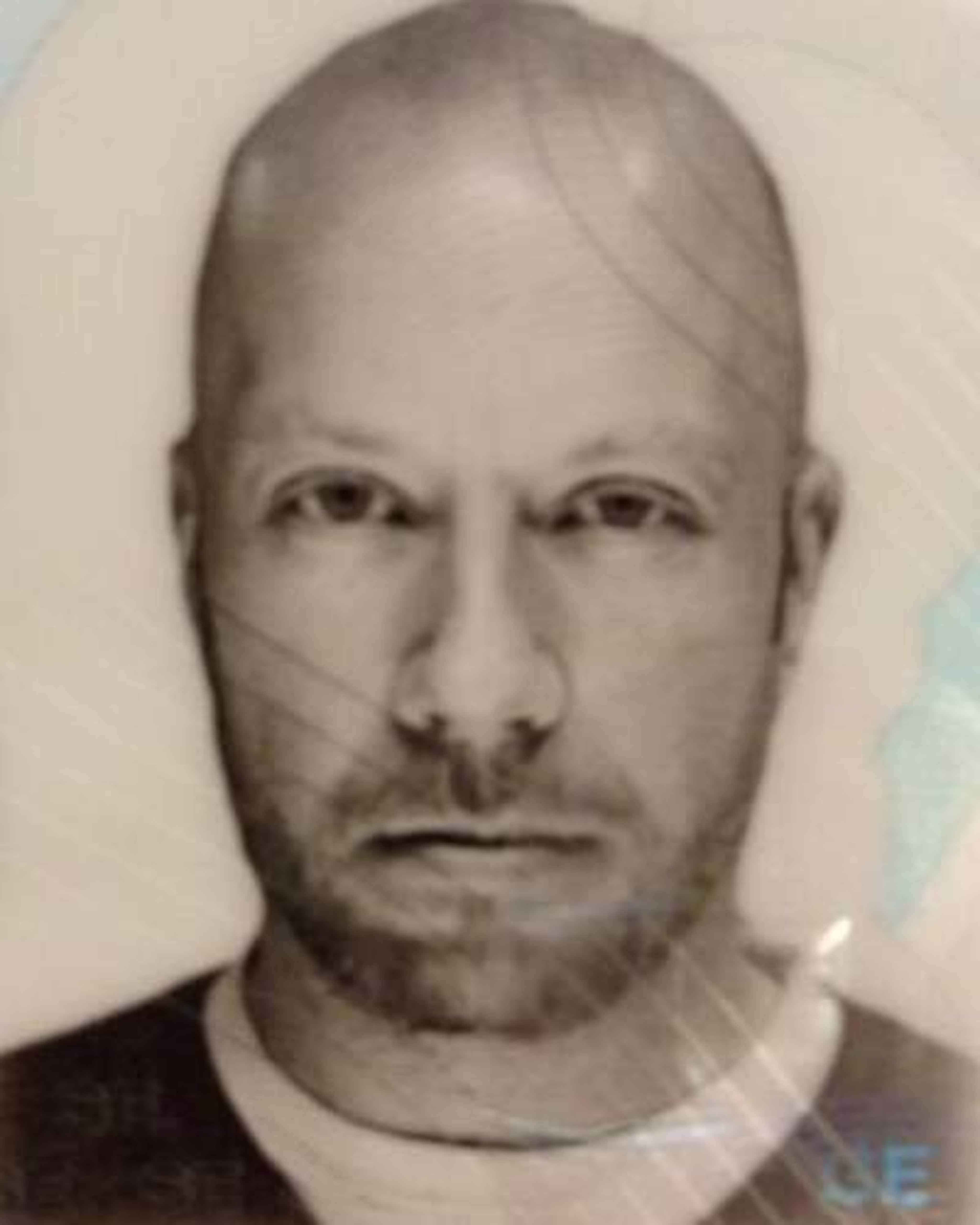 Expressen-reporter till Efterlyst - Resumé