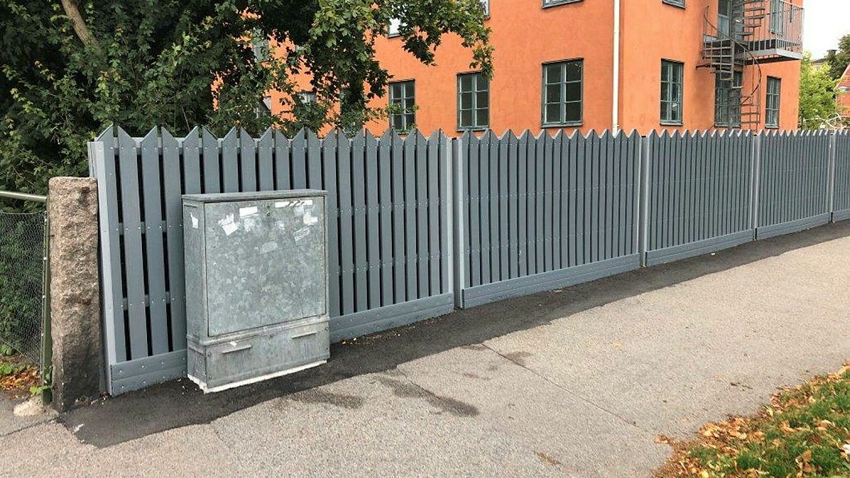 Polyplank minskar förlusten – ökar omsättningen