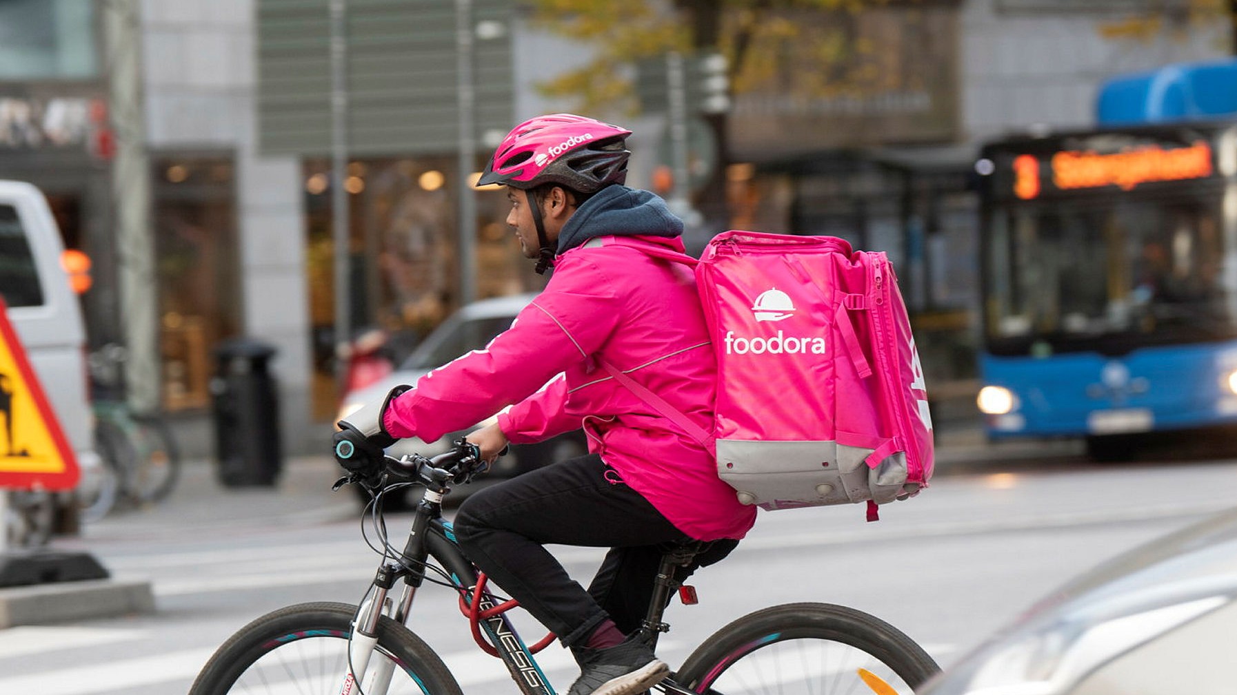 Foodoras nysatsning Foodora market växer – men gör brakförlust