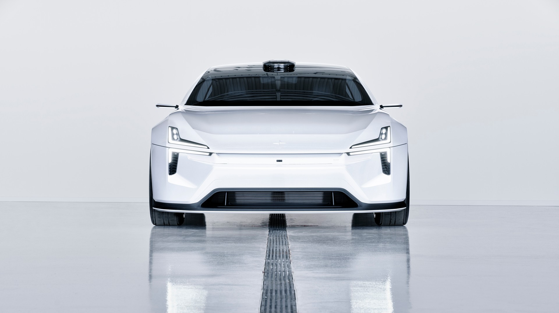 Polestar prickas för vilseledande reklam