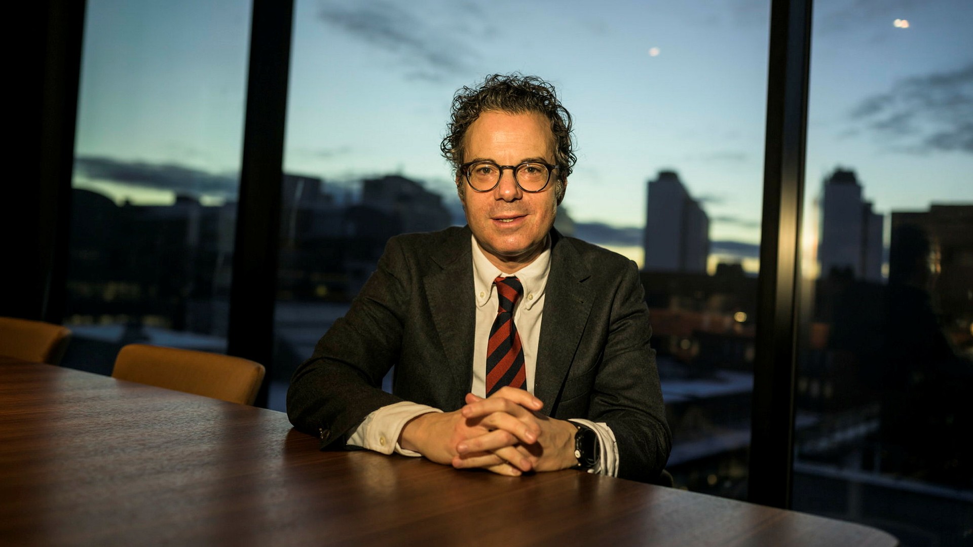 Simon Blecher ser köpläge i Nibe