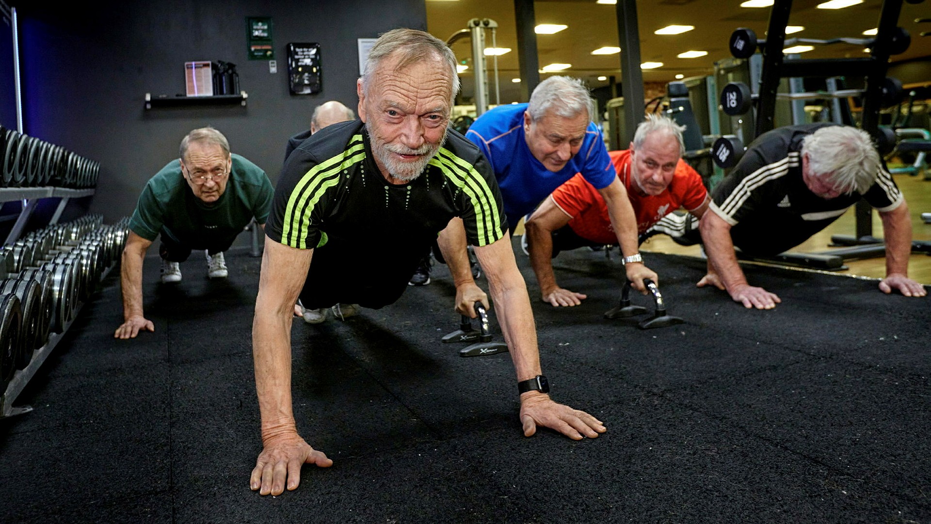85-åringen tränar för livet: ”Måste hålla i gång”