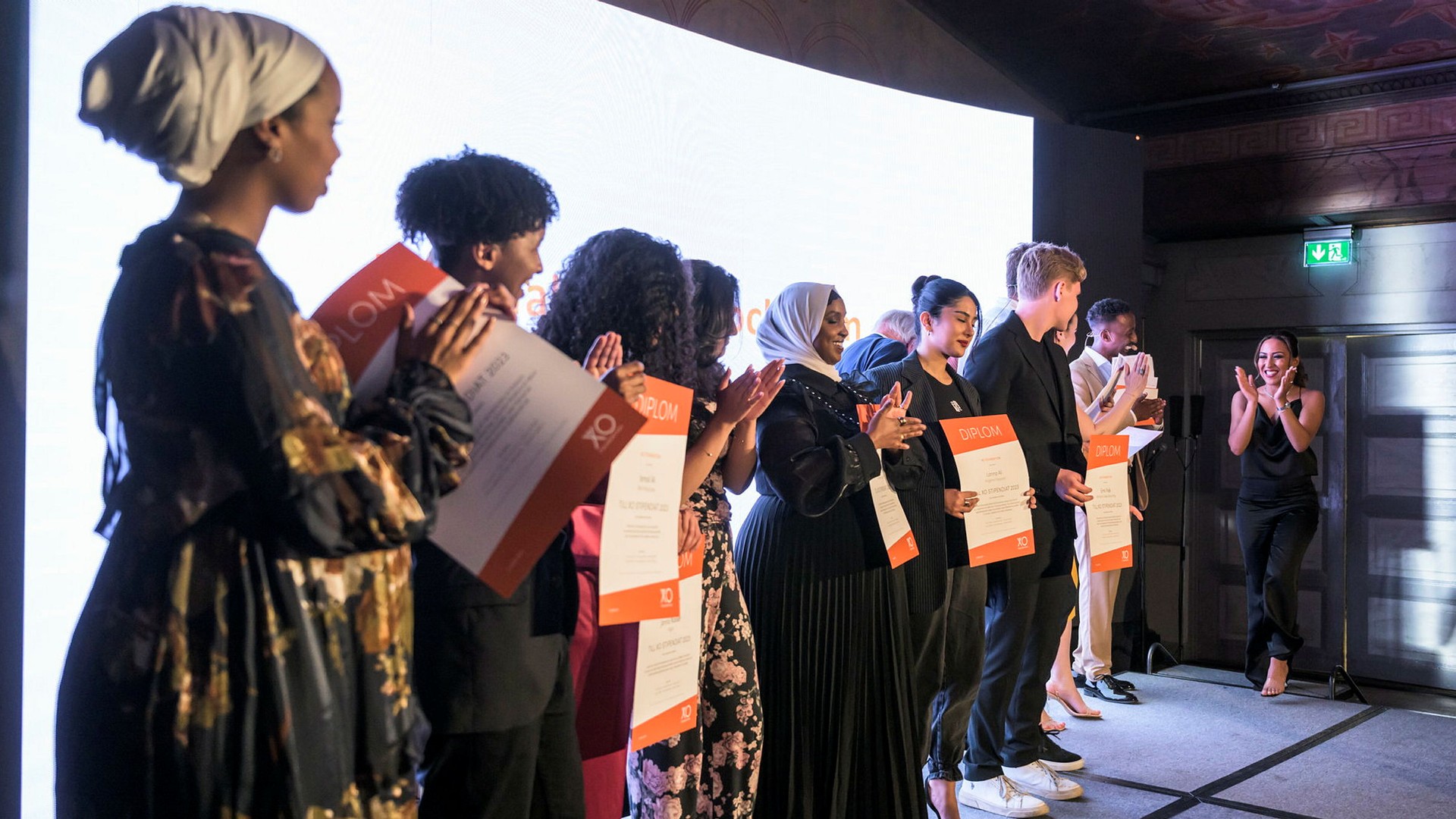 Wallenbergtoppar på fest när miljardären delade ut pengar