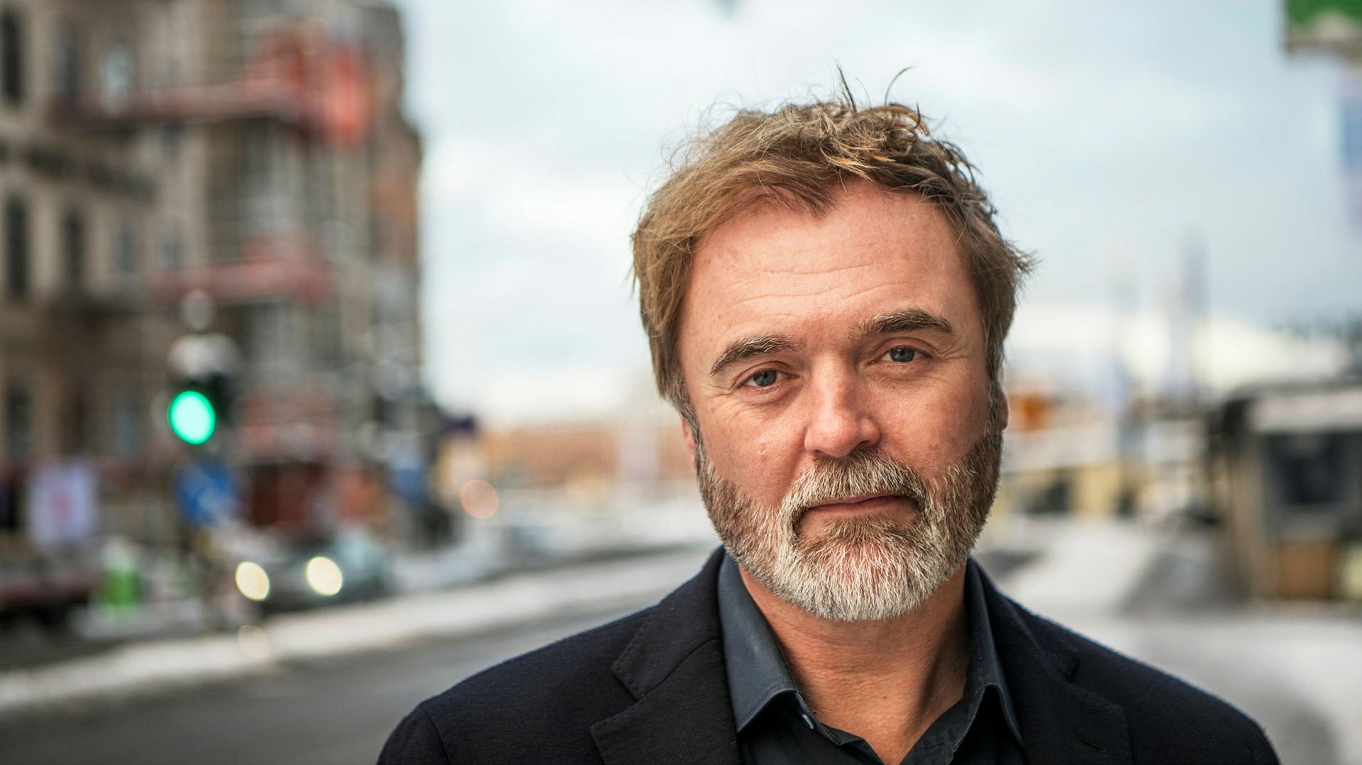 Grundaren återtar vd-rollen i Fastator