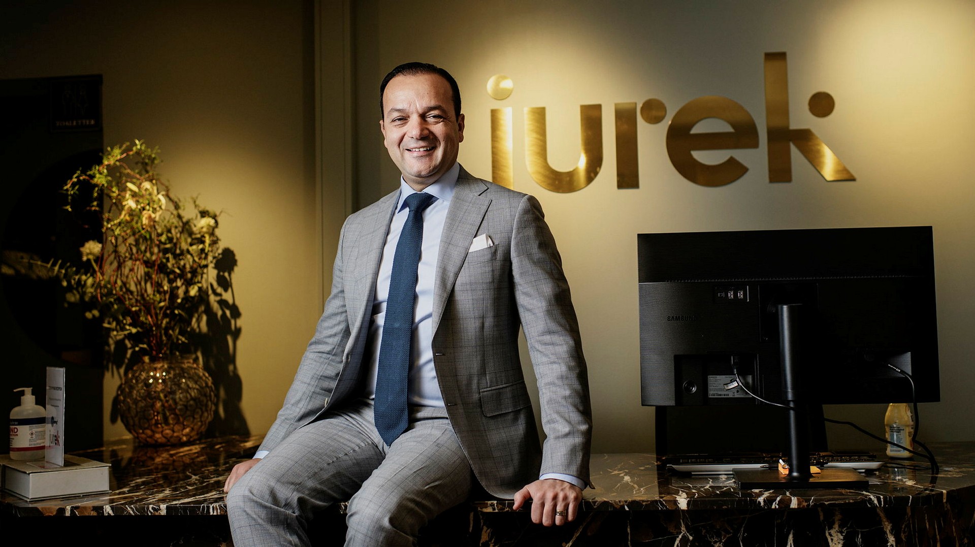 Shervin Razanis Jurek köper Hammer & Hanborg