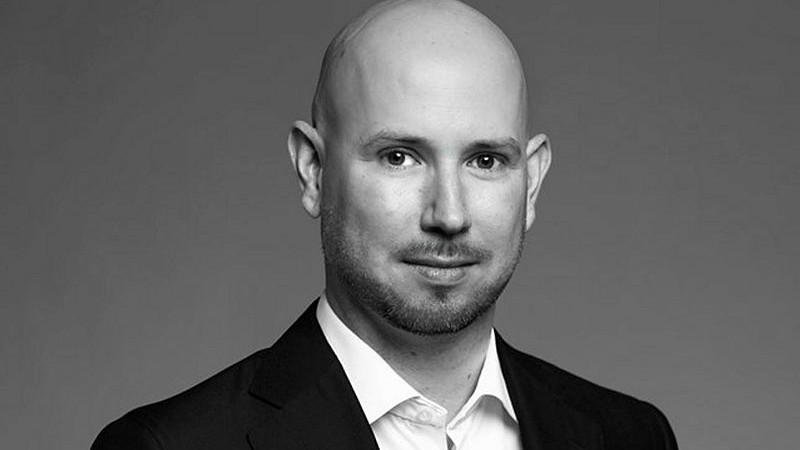 Doxas vd Victor Persson köper aktier för 0,45 miljoner kronor