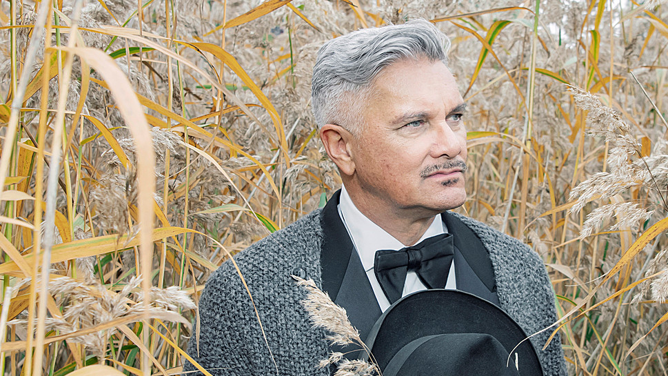 Ica-skådisen Magnus Skogsberg Tear om pappans självmord