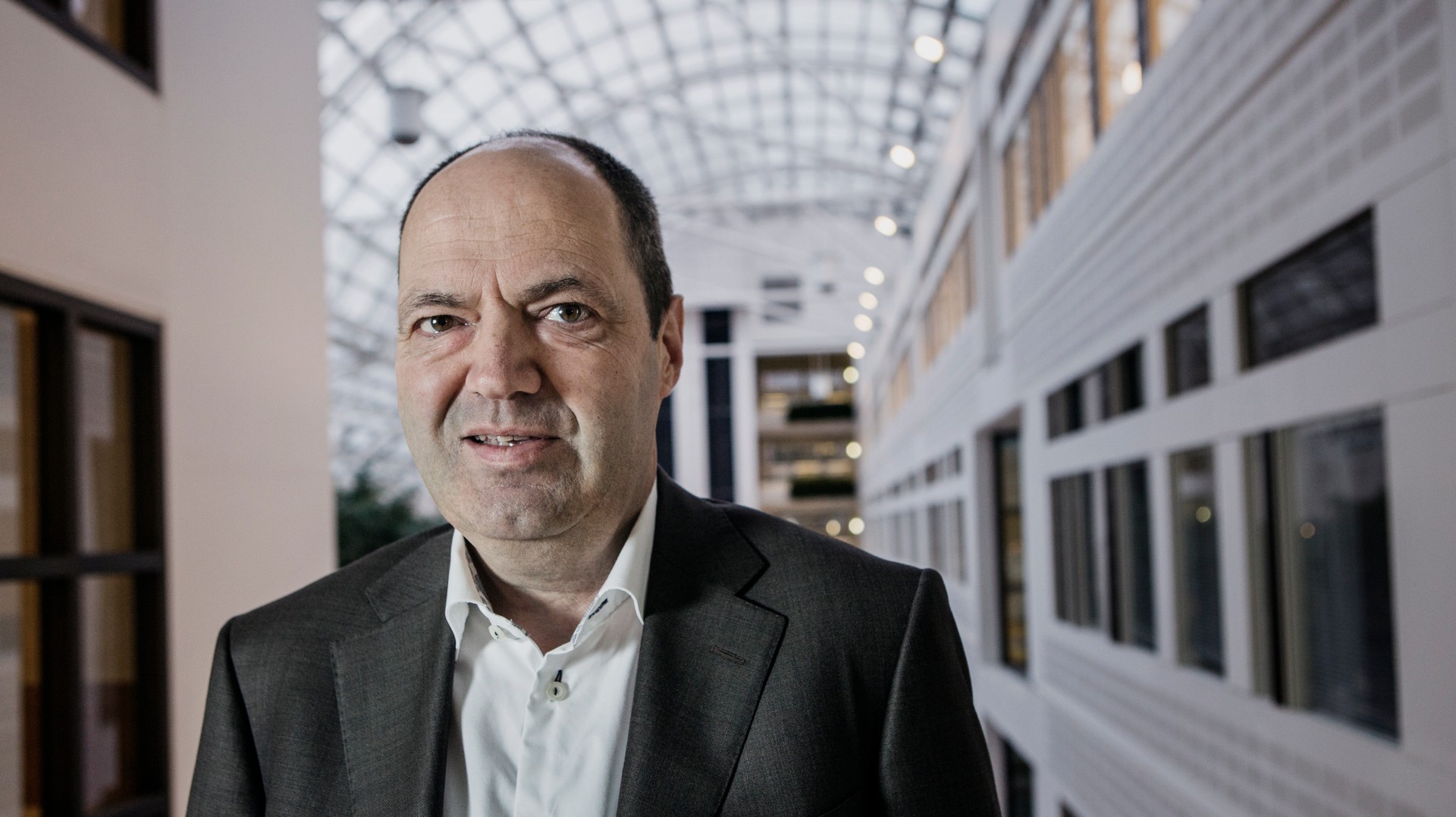 Hög tid för en storaffär, Martin Lindqvist!