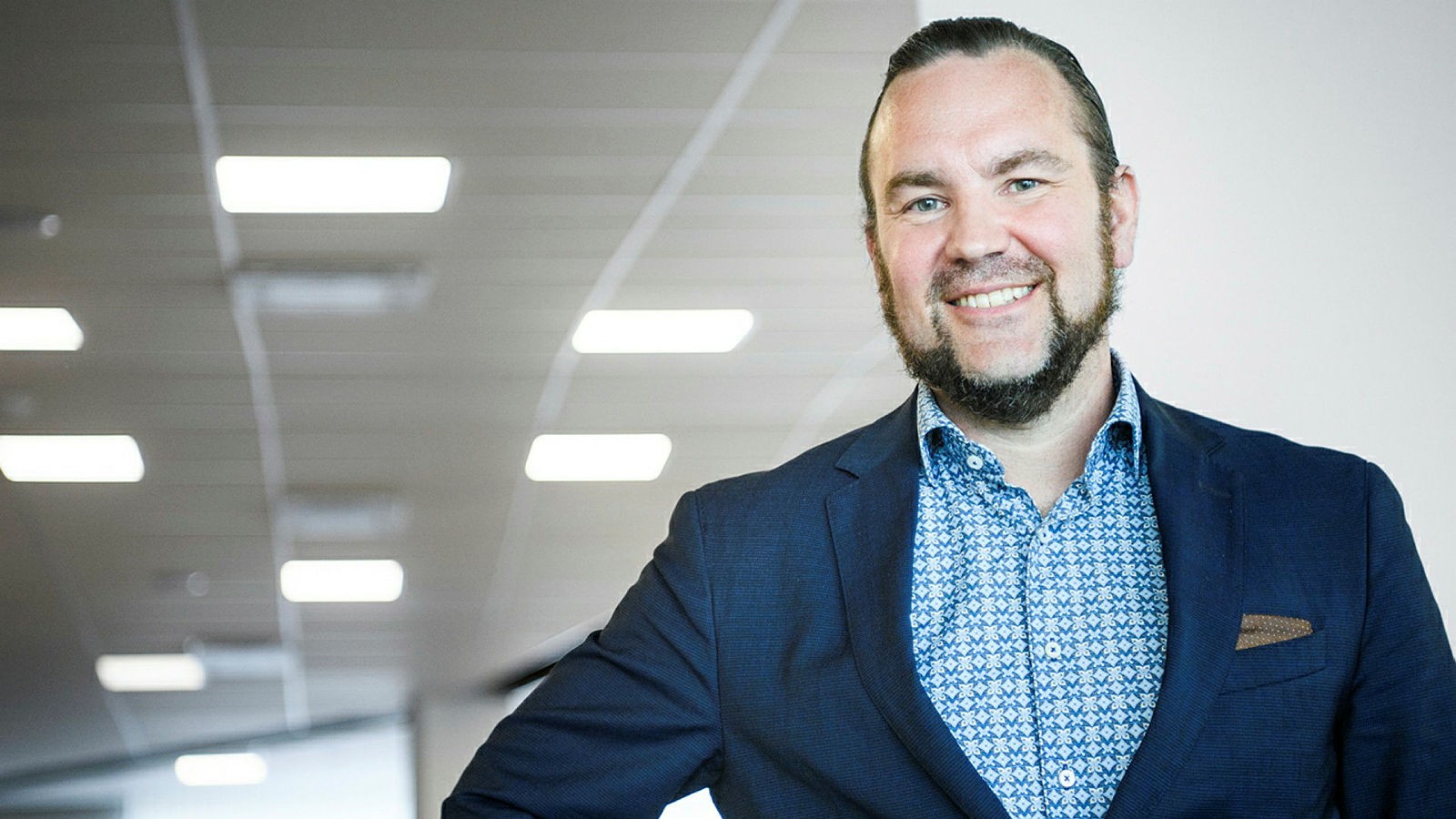 Så fixar Tobias Lindfors, vd för Student Consulting, talanger